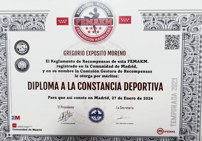 La Federación Madrileña de Kickboxing y Muaythai premia la constancia de Gregorio Expósito | Hoy
